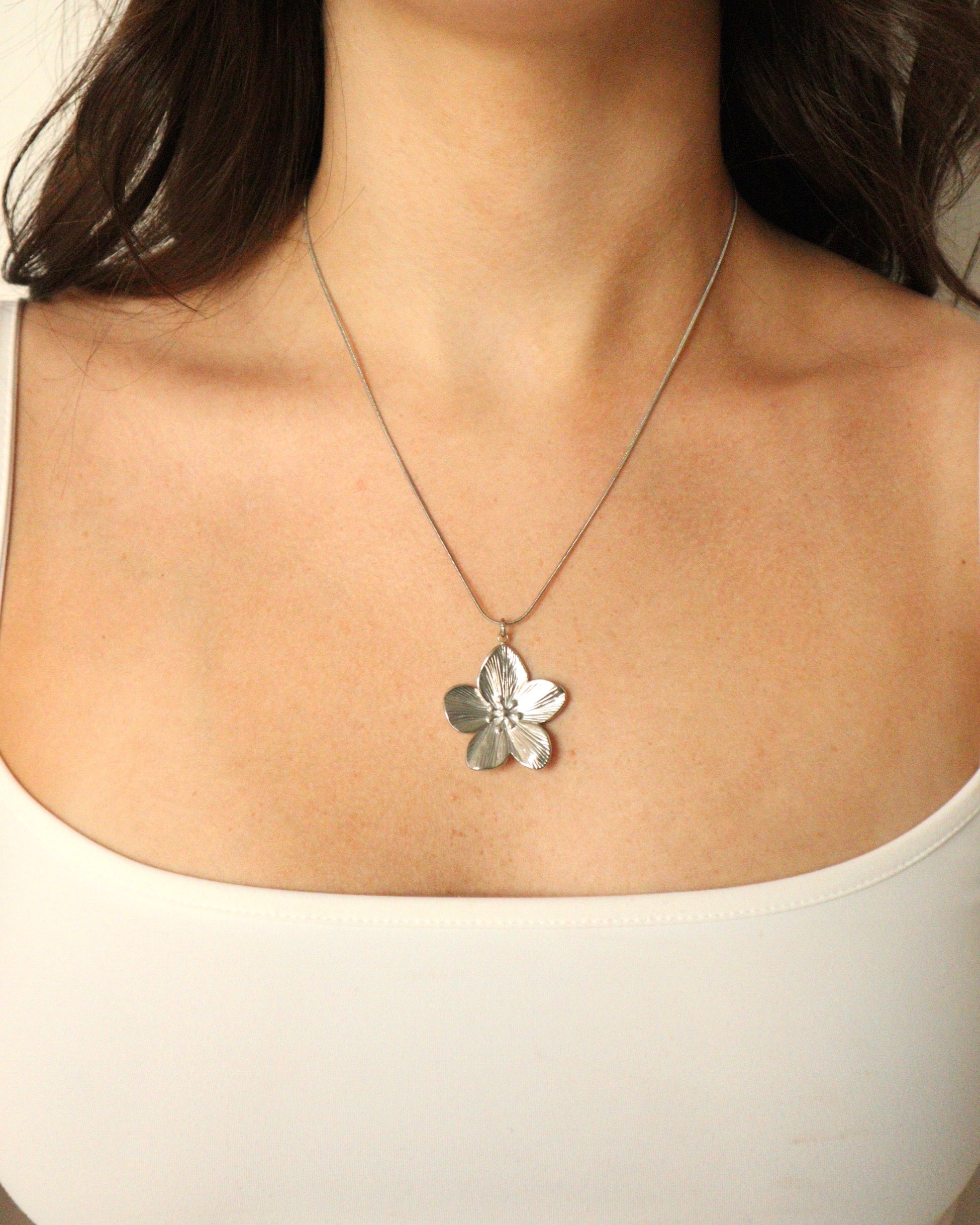 À Propos – Charlotte Boutique & Bijoux